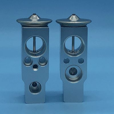 51515A0460 Auto AC Expansion Valve For SUZUKI SWIFT EVERY